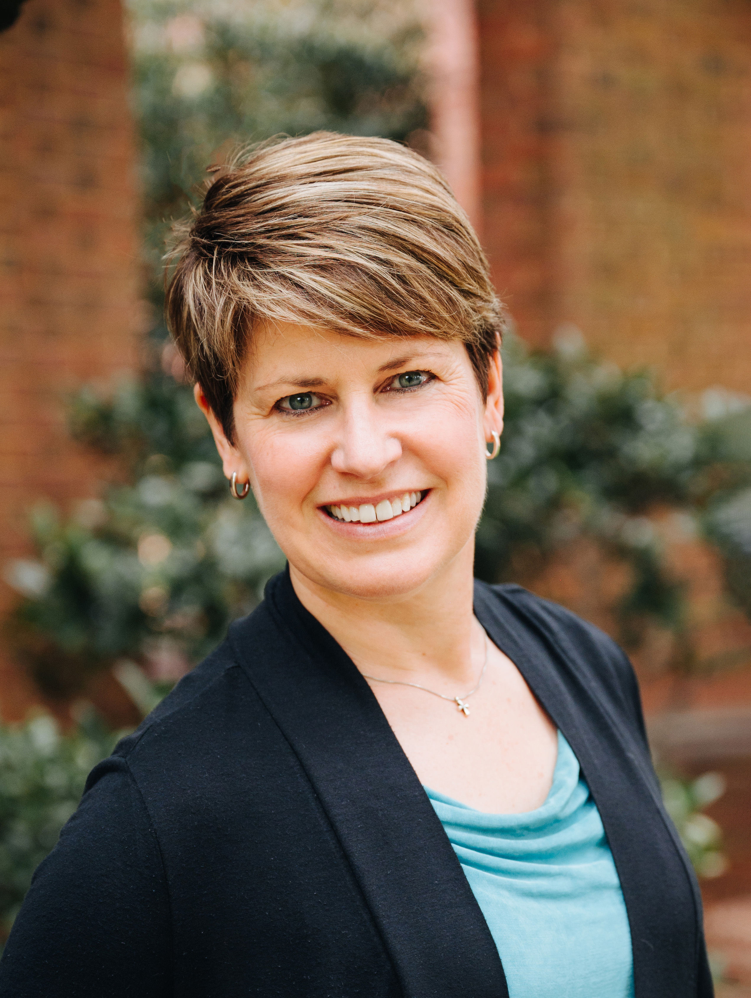 About – Teri McDowell Ott